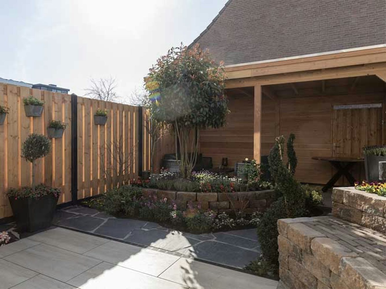 Overkapping, groen en meer kleur NuBuiten